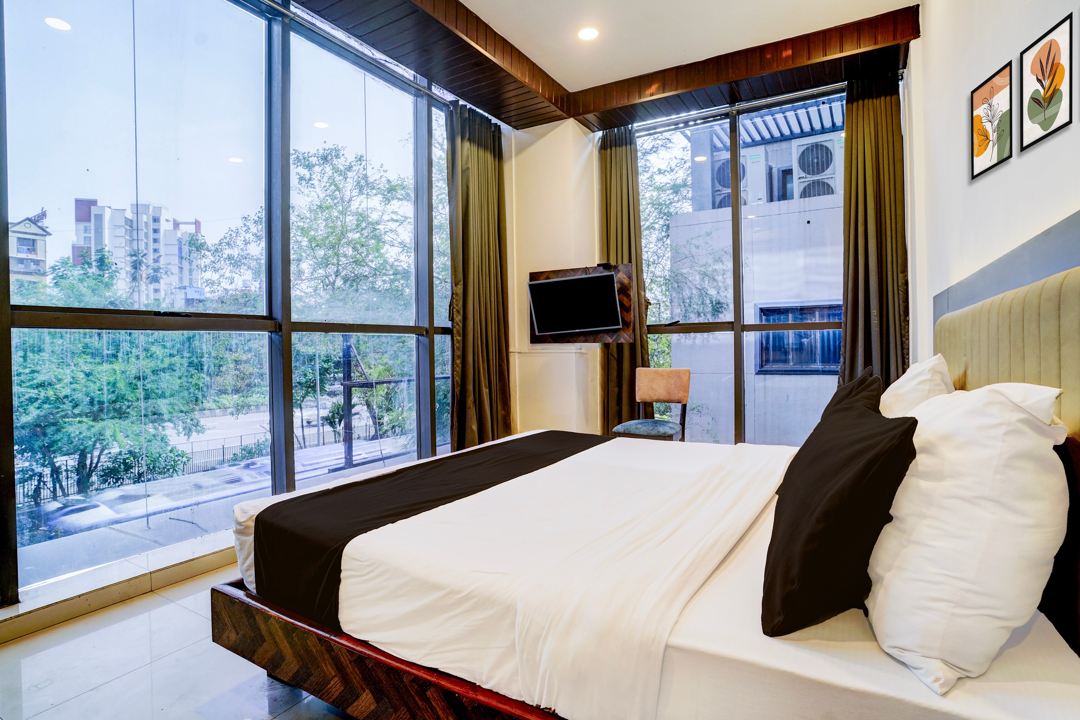 Super Collection O Sanpada Railway Junction 𝗕𝗢𝗢𝗞 Navi Mumbai Hotel