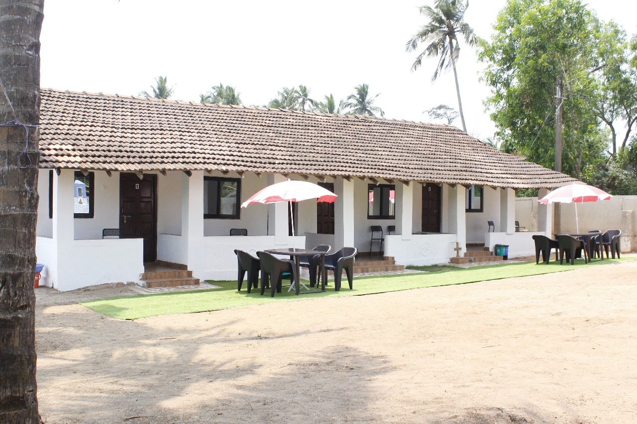 Casa Hillary Guest House 𝗕𝗢𝗢𝗞 Goa Hotel