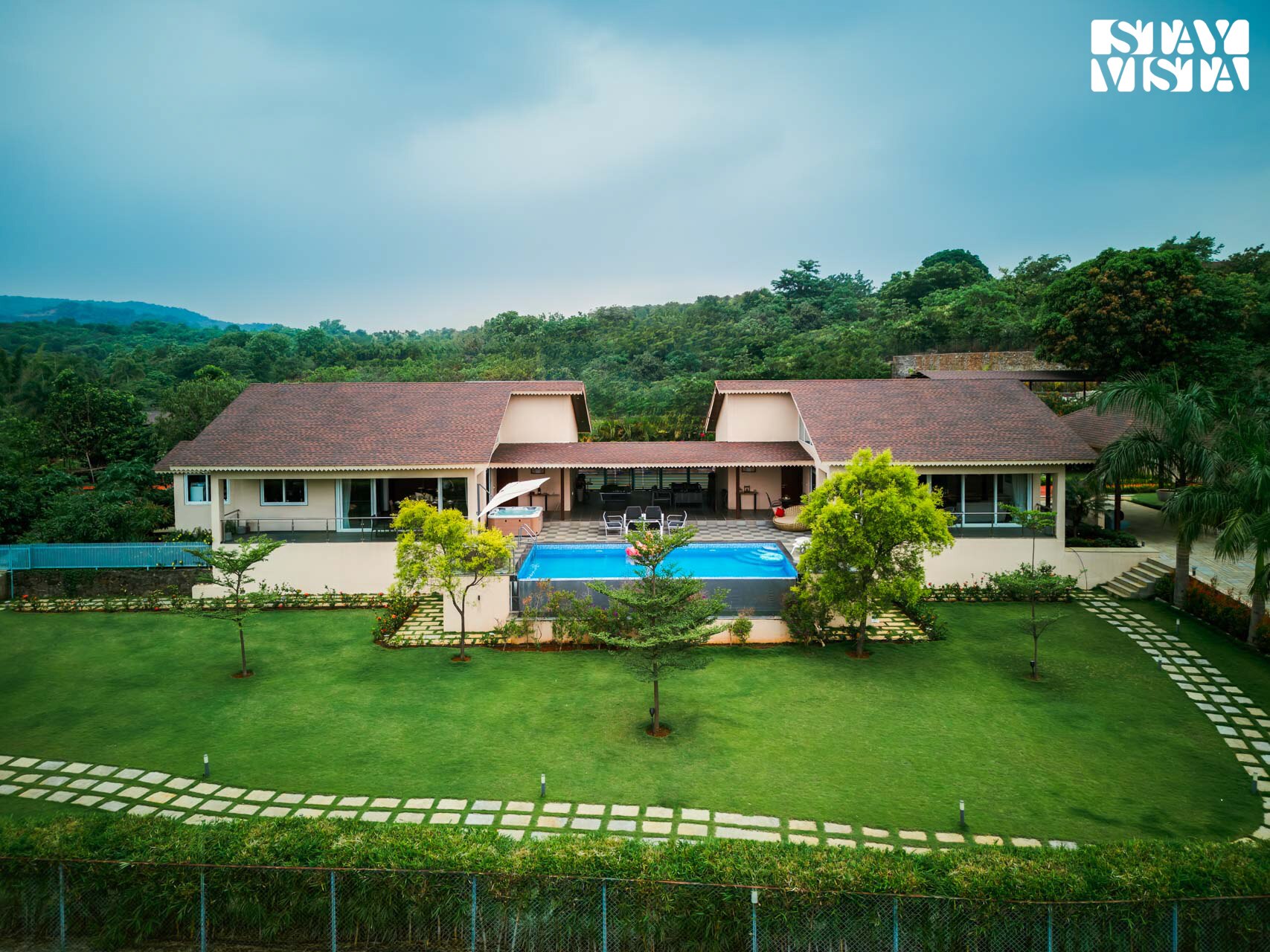 Rooms of StayVista at The Tavern At Canary Farms - Farm House in Lonavala