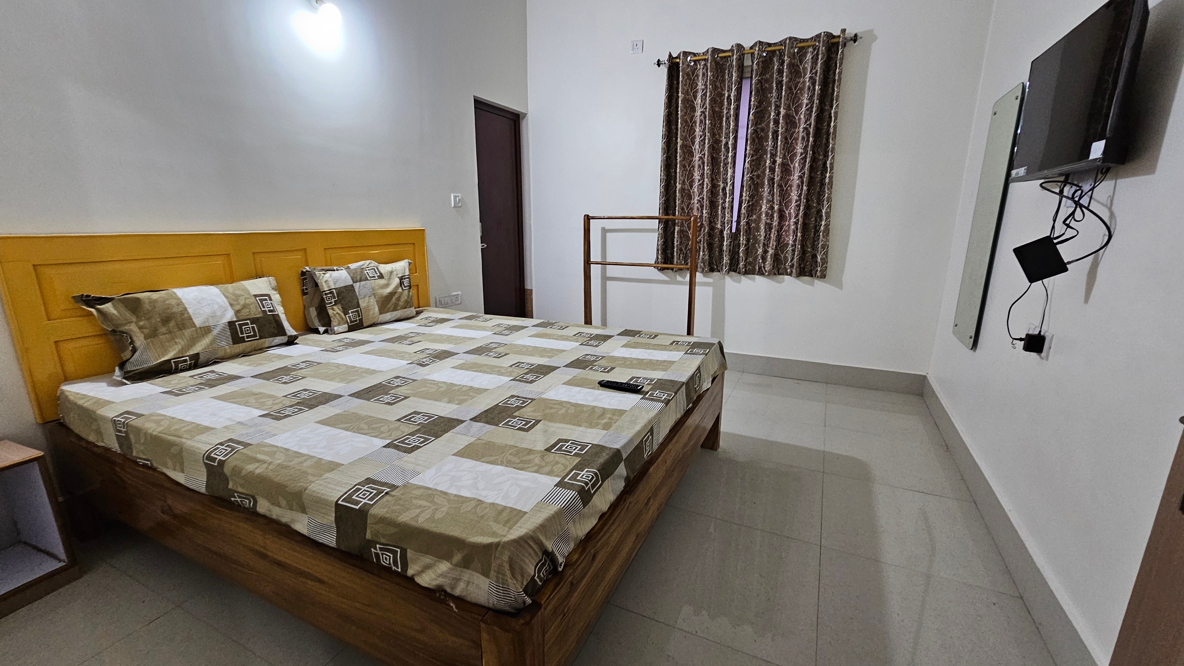 ANAND ASHRAM Guest House Puri - Reviews, Photos & Offer