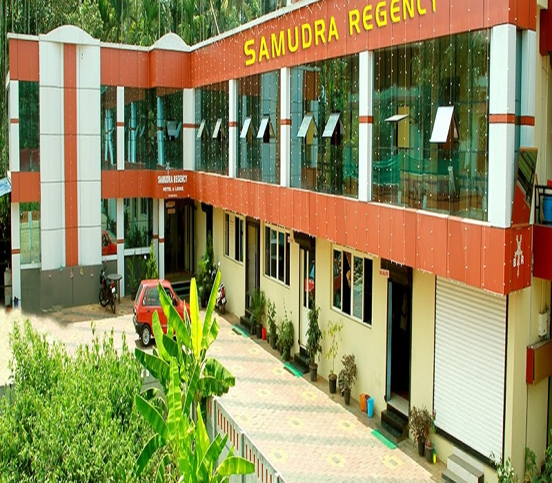 Samudra Regency 𝗕𝗢𝗢𝗞 Panthalur Hotel