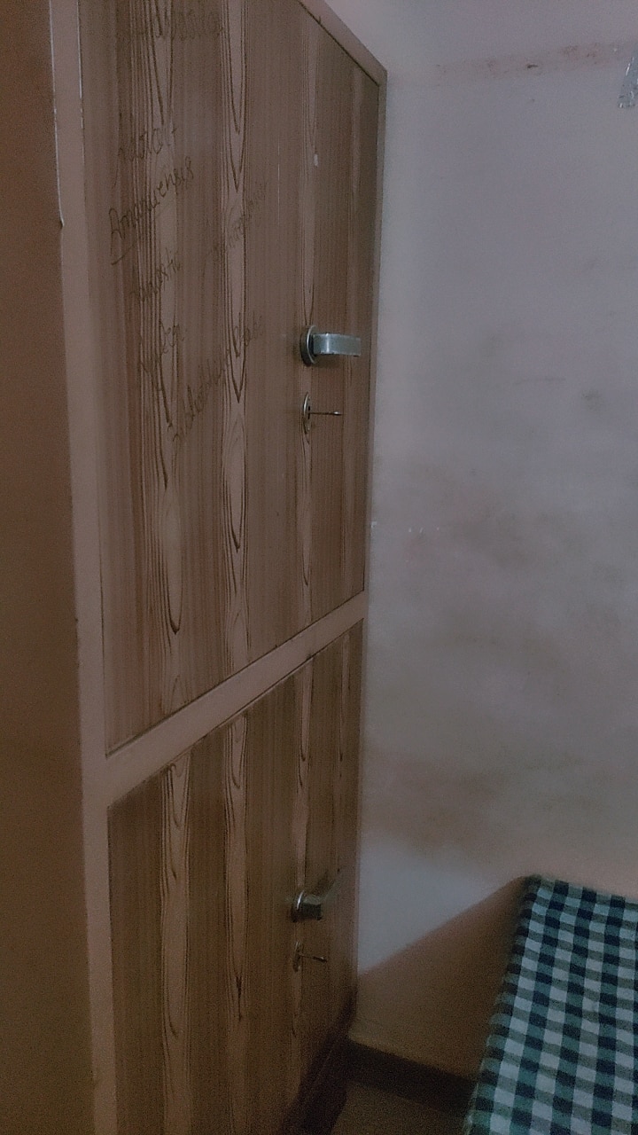 Nakshatra rooms and digital library 𝗕𝗢𝗢𝗞 Prayagraj Dharamshala