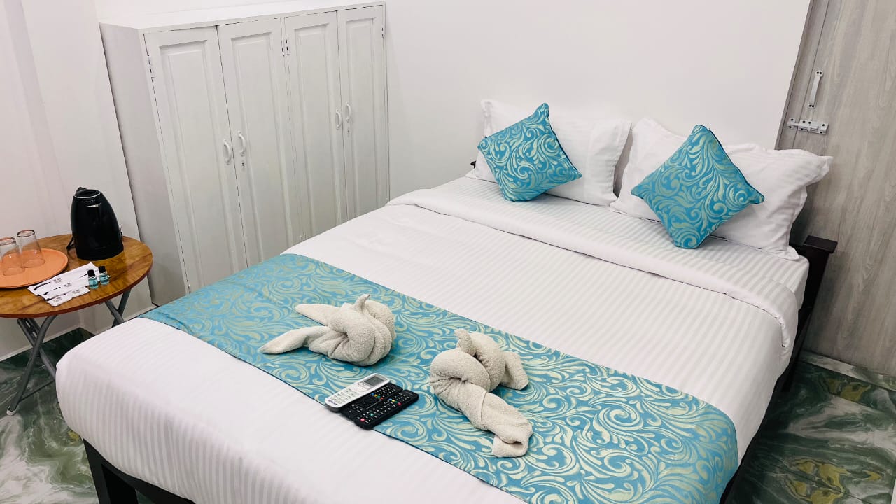 The Chalet - Cozy Villa with Mini Pool, near Eden Blue Flag Beach ...