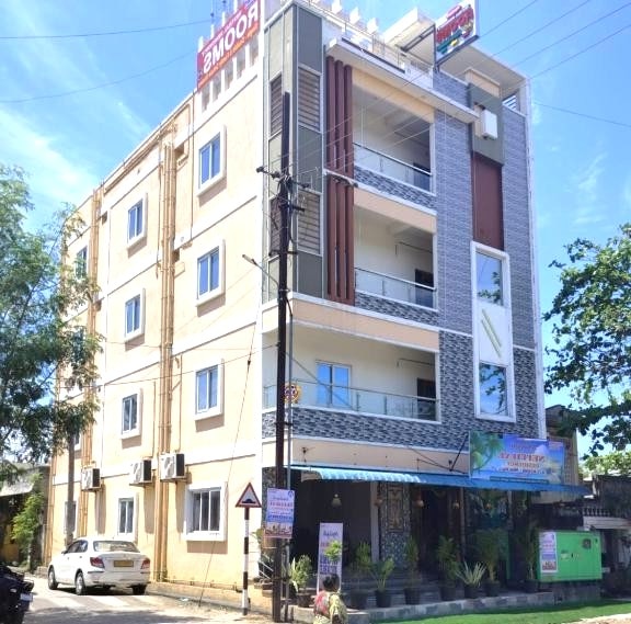 NEITHAL RESIDENCY 𝗕𝗢𝗢𝗞 Pondicherry Guest House