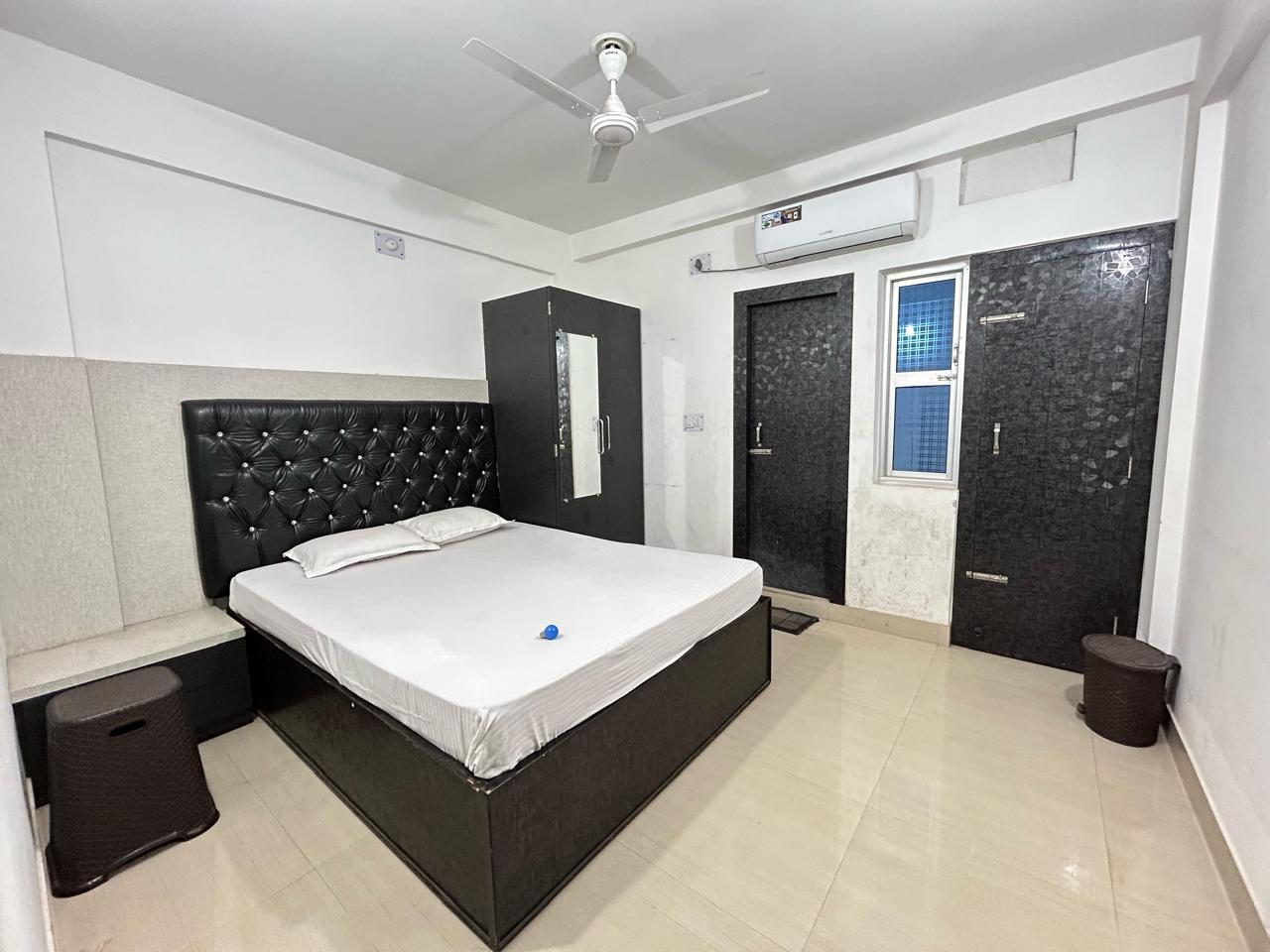 HOTEL SAI RESIDENCY 𝗕𝗢𝗢𝗞 Baghmara Hotel