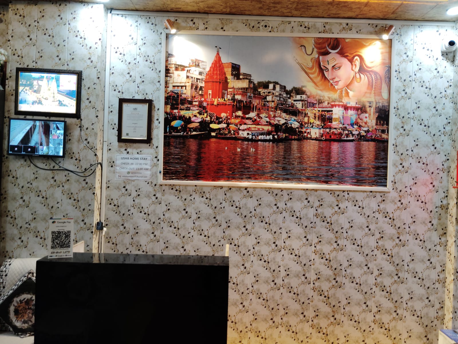 Usha Home Stay 𝗕𝗢𝗢𝗞 Varanasi Homestay