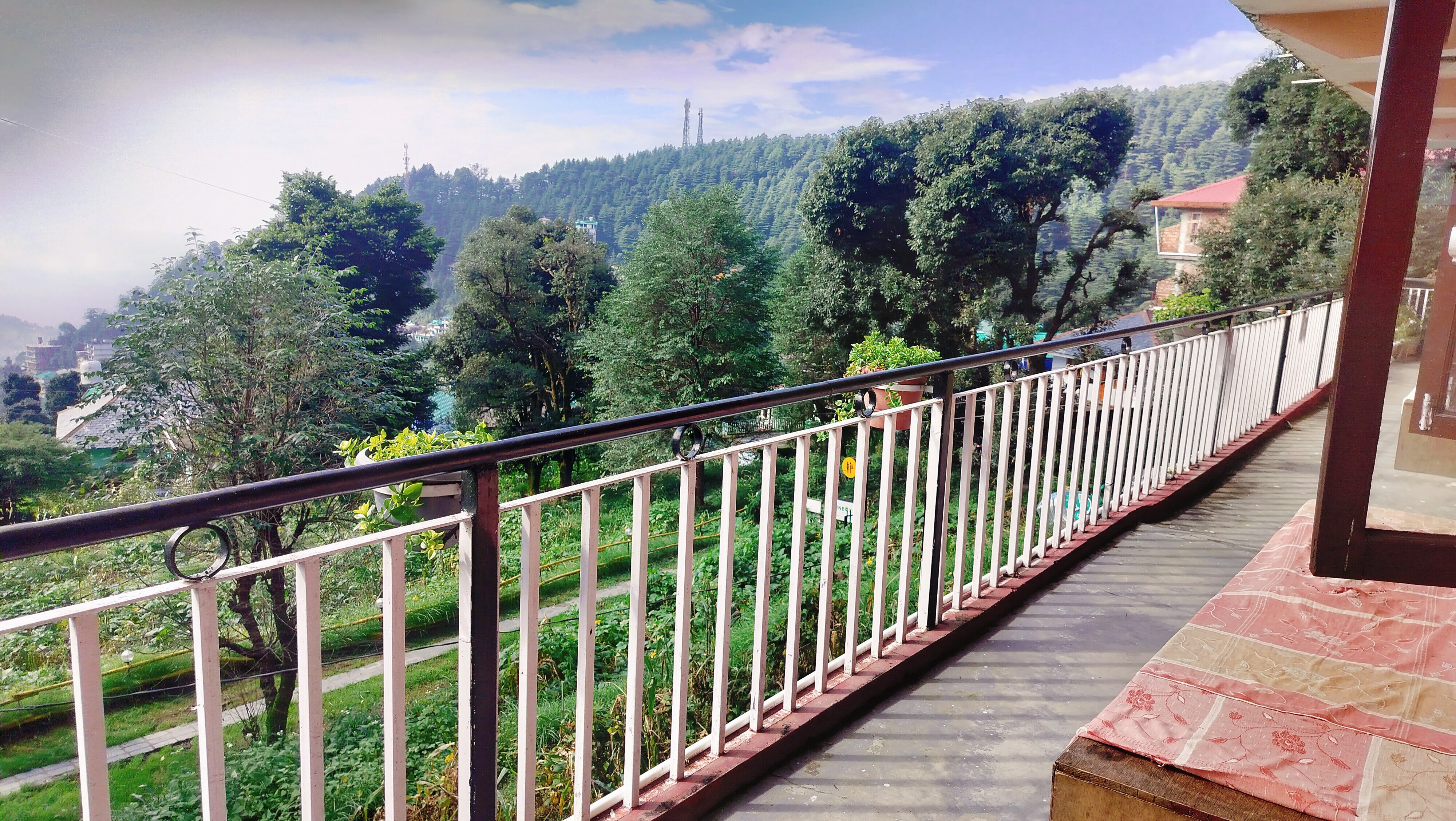 Swami Guest House 𝗕𝗢𝗢𝗞 Dharamshala Homestay