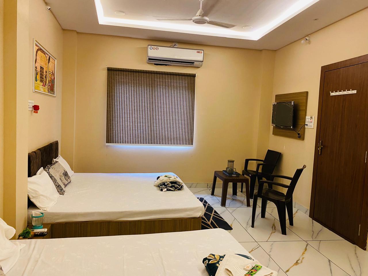 Jhankar homestay 𝗕𝗢𝗢𝗞 Ujjain Homestay