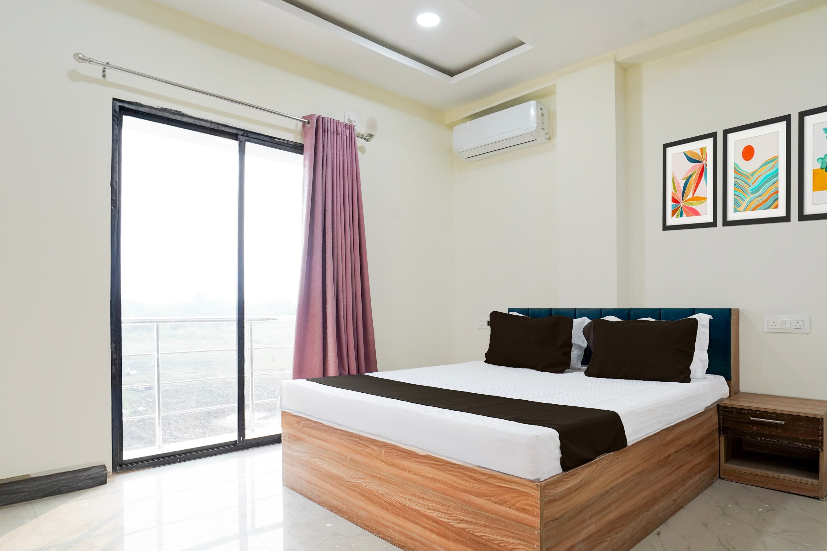 Hotel O Glory Inn 𝗕𝗢𝗢𝗞 Nagpur Hotel