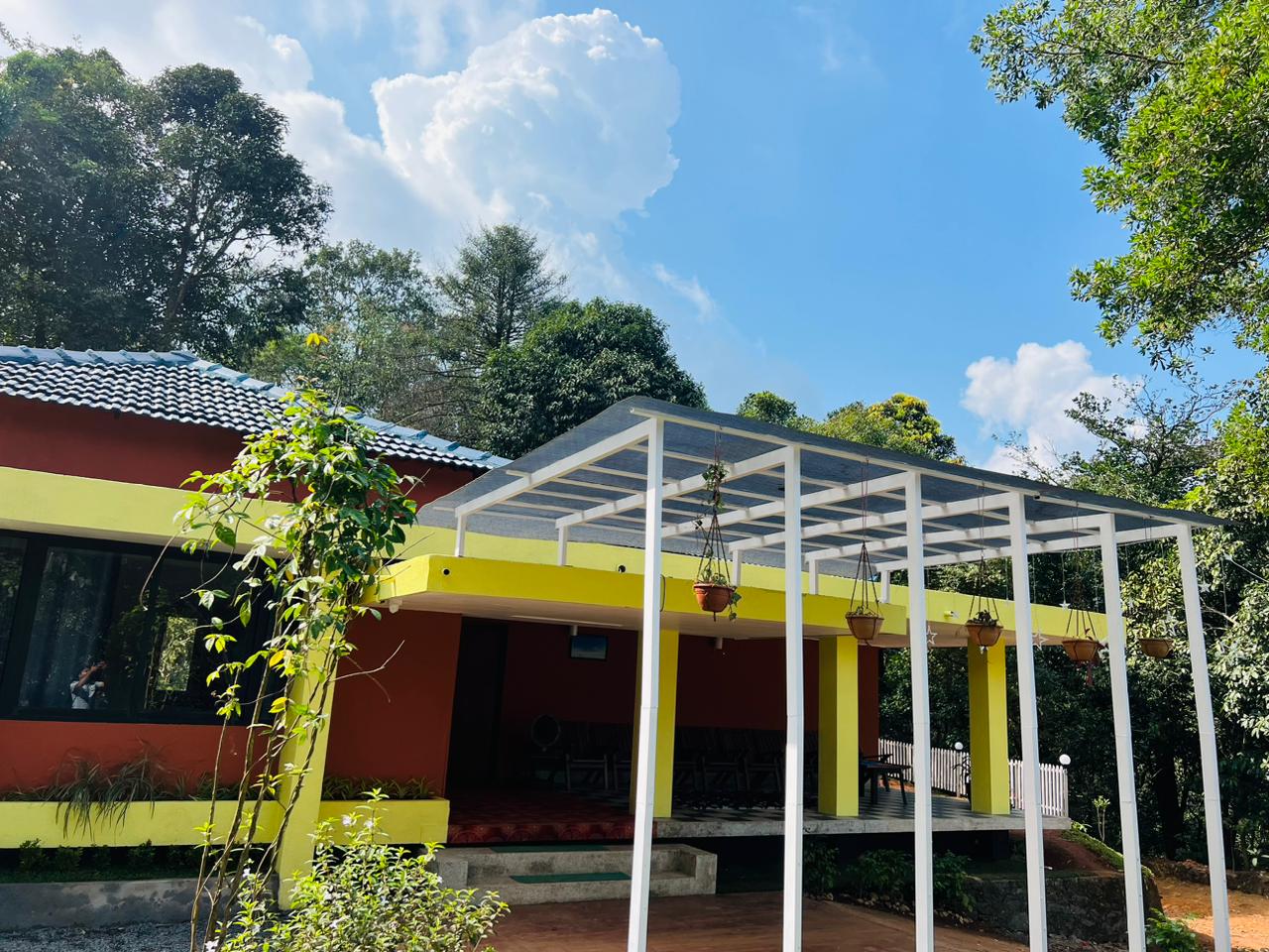 Casita Chain Tree Bungalow 𝗕𝗢𝗢𝗞 Wayanad Villa