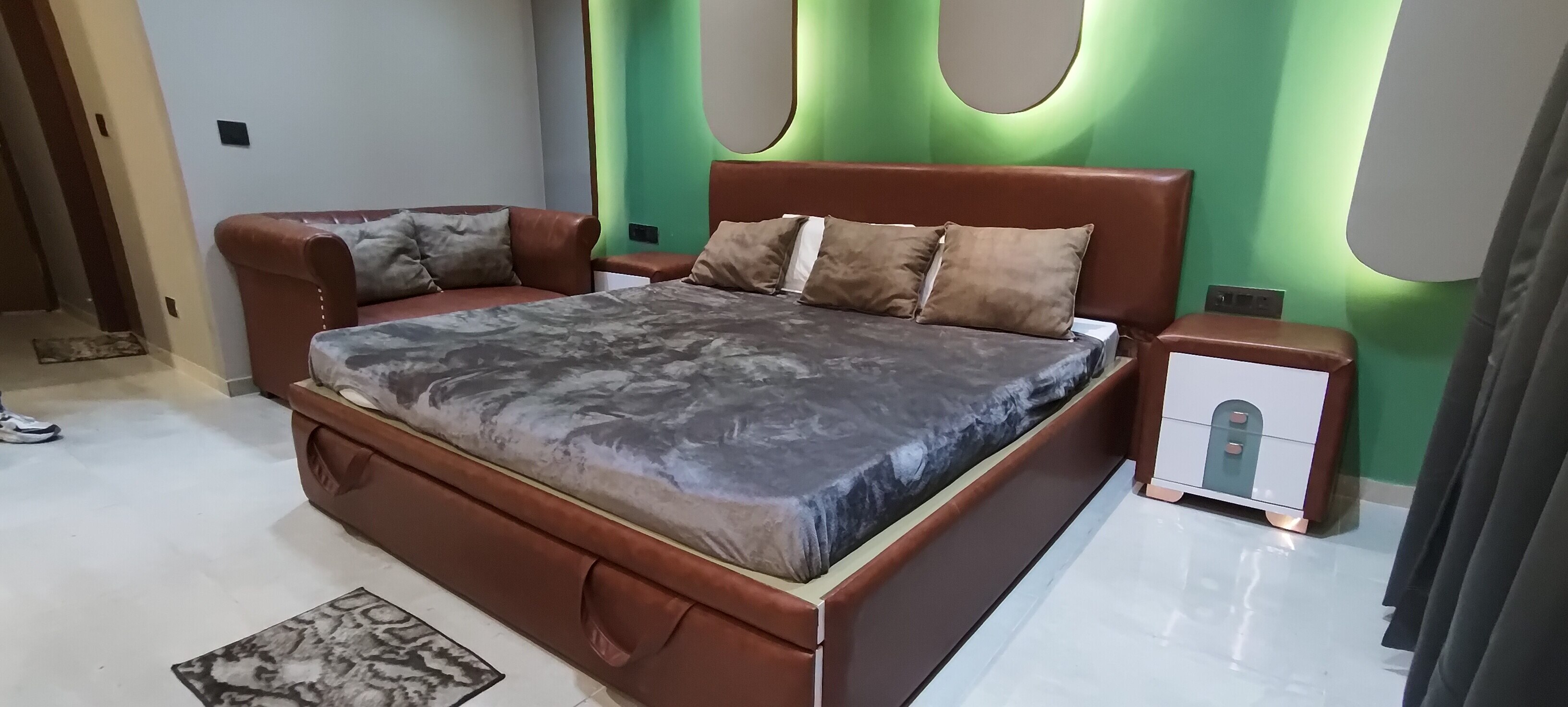 Studiozleisurestay 𝗕𝗢𝗢𝗞 Lucknow Apartment