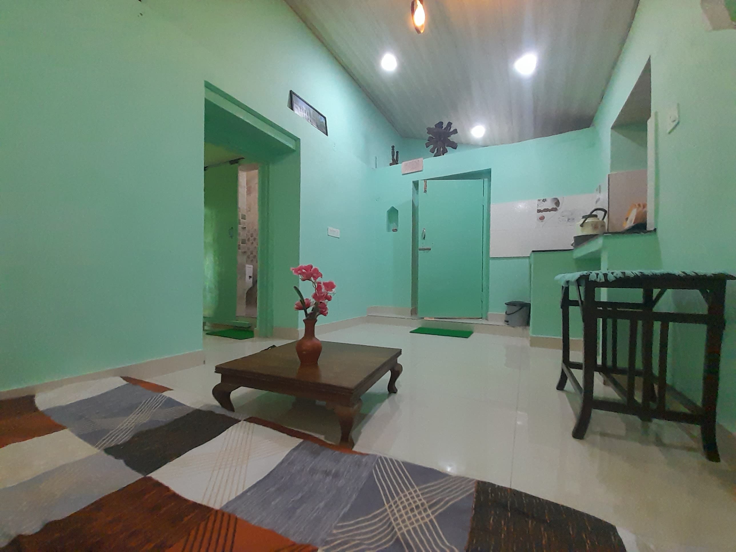 Kothri-Summer and Snow in Landour, Mussoorie. 𝗕𝗢𝗢𝗞 Mussoorie Homestay