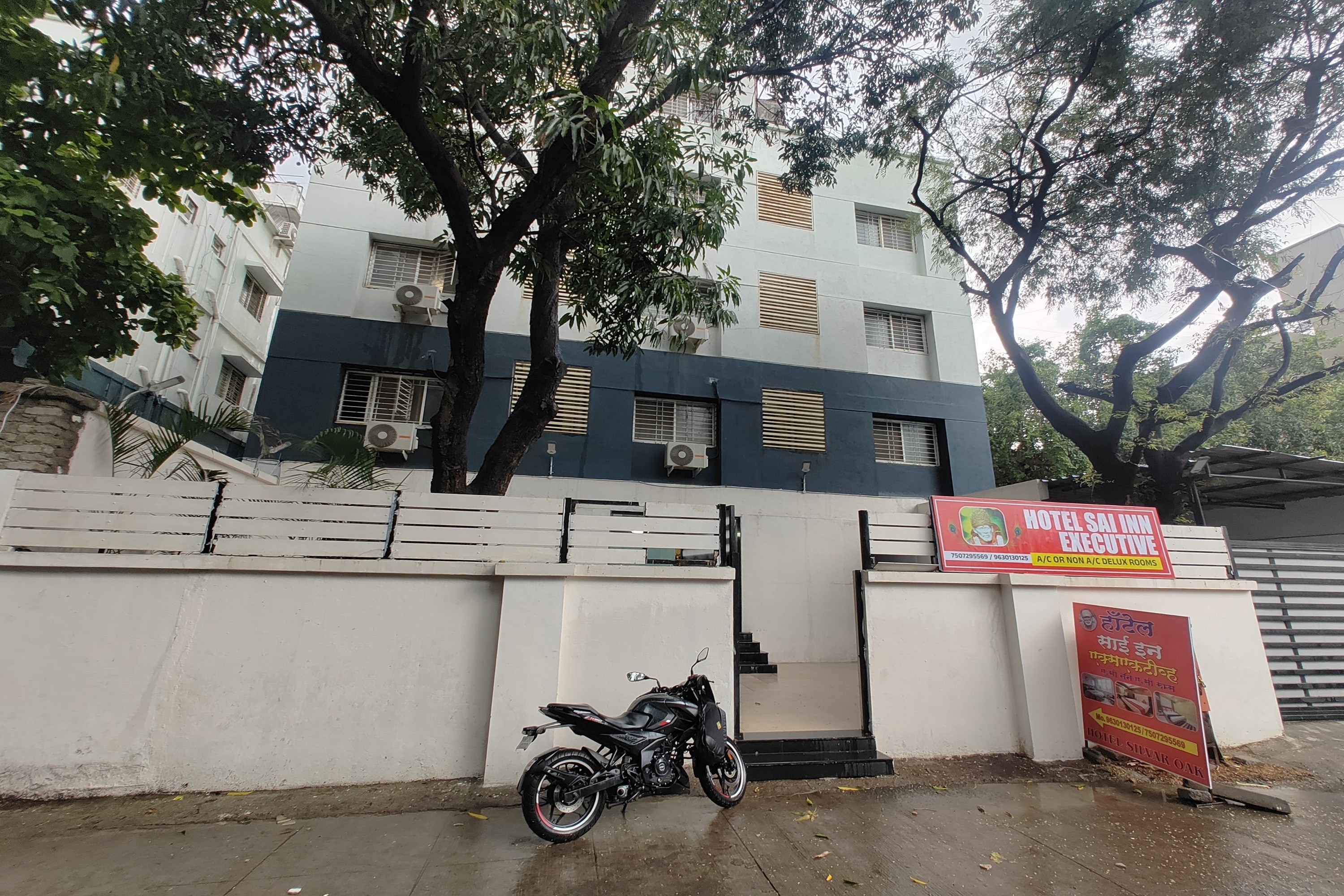 Hotel Sai Inn Executive 𝗕𝗢𝗢𝗞 Pune Hotel