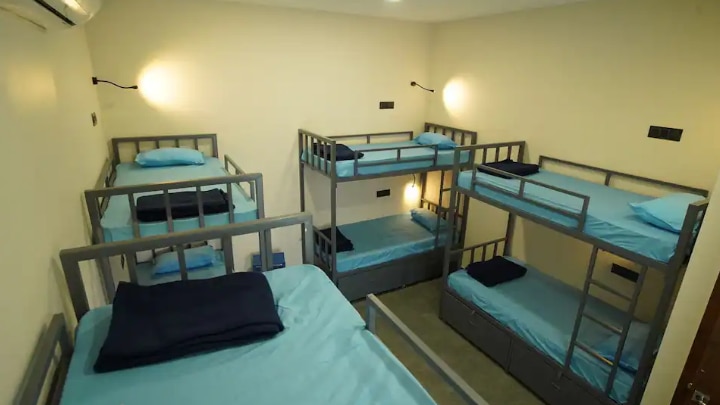 The Colaba Pod, A Hostel in Colaba 𝗕𝗢𝗢𝗞 Mumbai Hostel