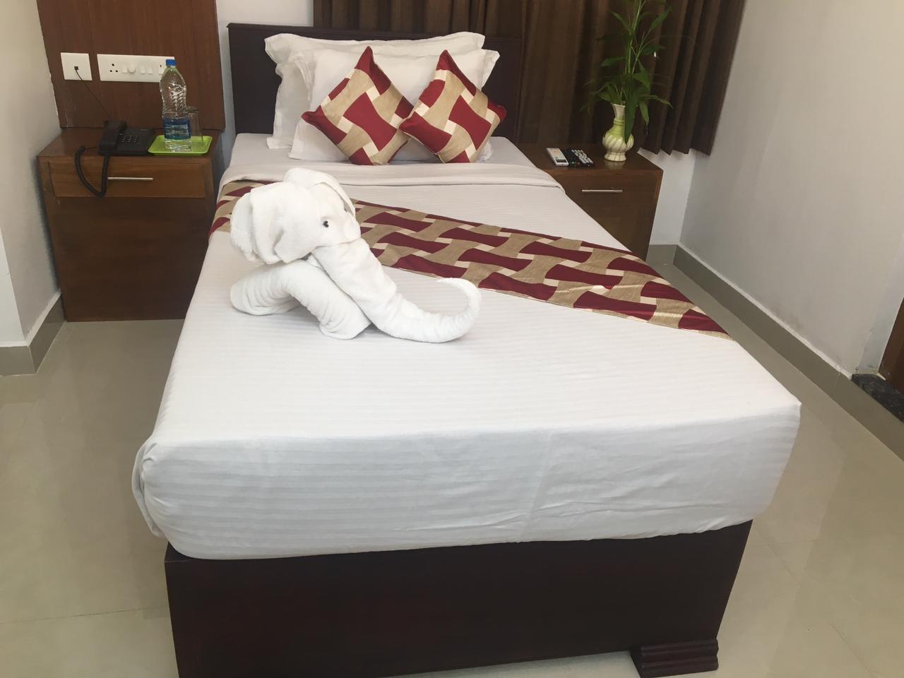 Rooms of Rieva Residency - Pala Hotel on Goibibo