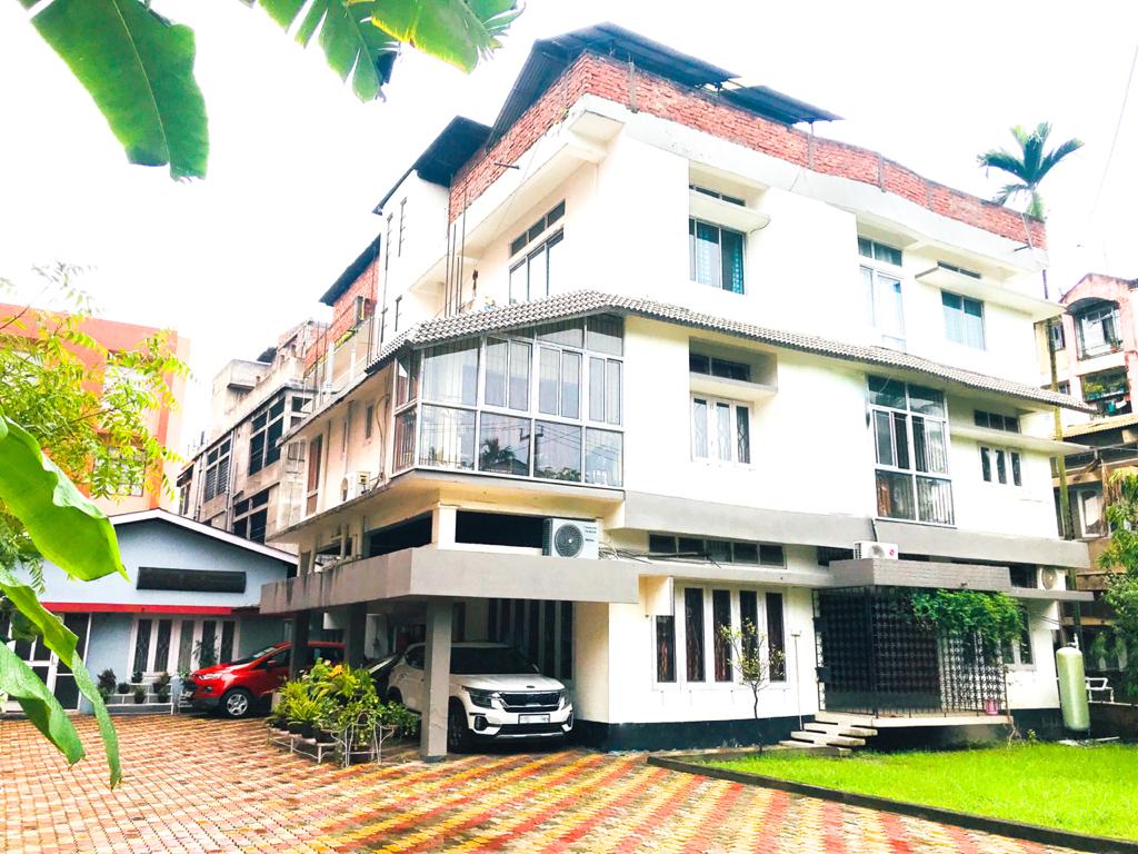 Ambient Homestay | 5min Walk From GNRC Dispur 𝗕𝗢𝗢𝗞 Guwahati Homestay