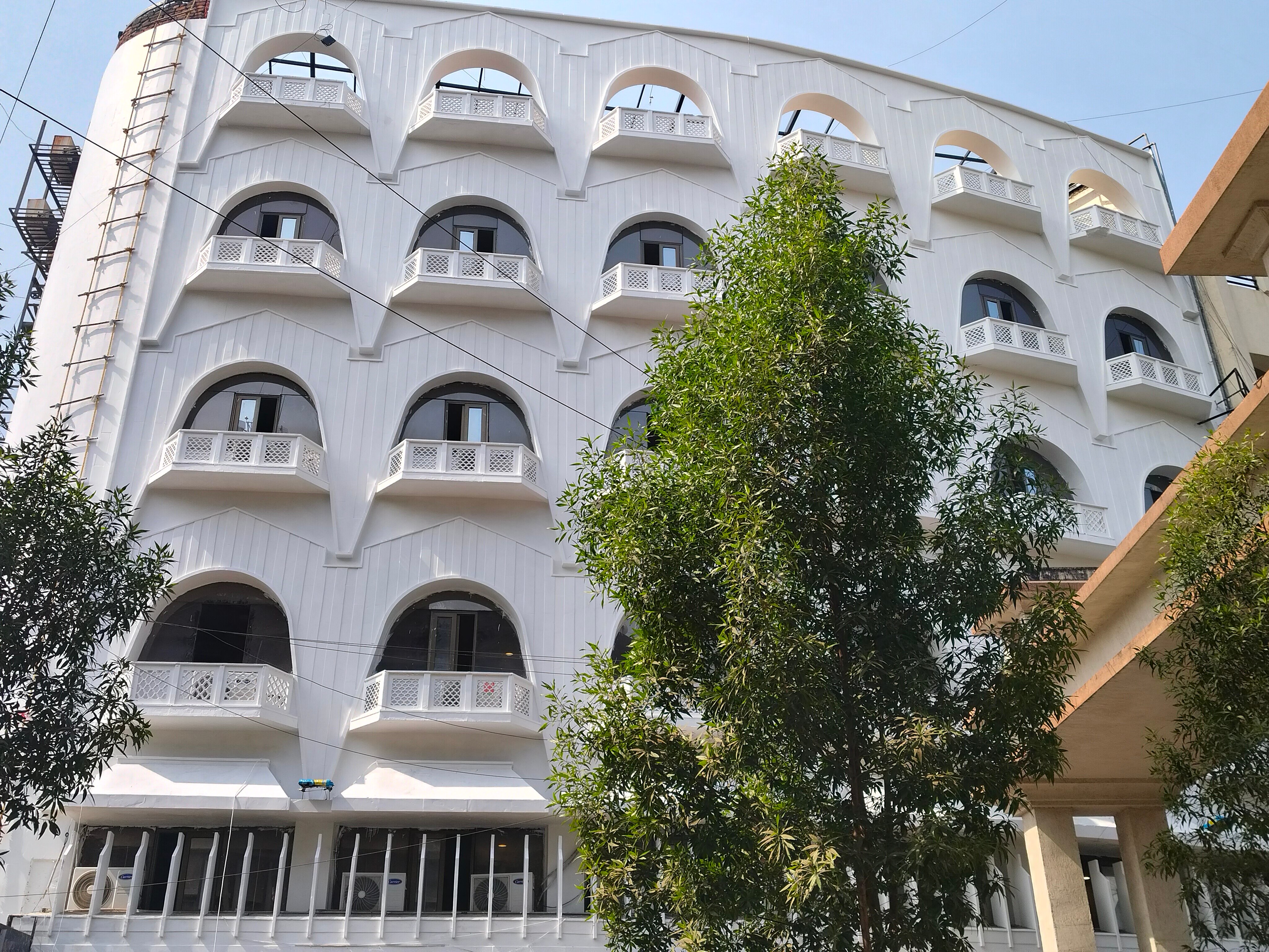 EcoXpress Satva Nagpur 𝗕𝗢𝗢𝗞 Nagpur Hotel