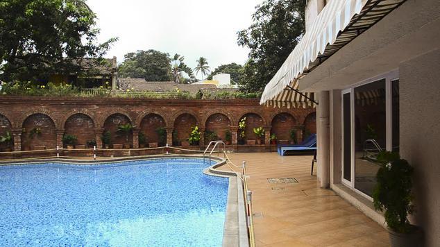 Swimming Pool 2