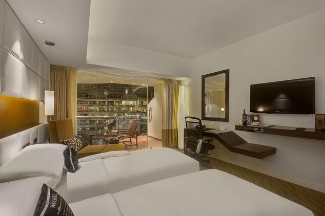 Earth Lagoon Facing Room
