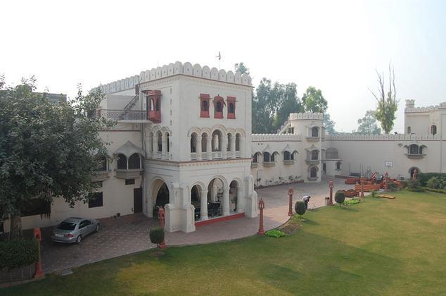 The Fort Ramgarh Hotel Panchkula, Book@ ₹3000/night - Goibibo