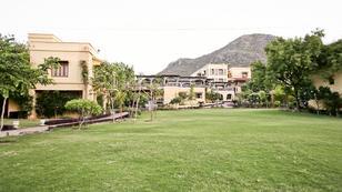 The Royal Retreat Resort and Spa Udaipur - Reviews, Photos & Offers